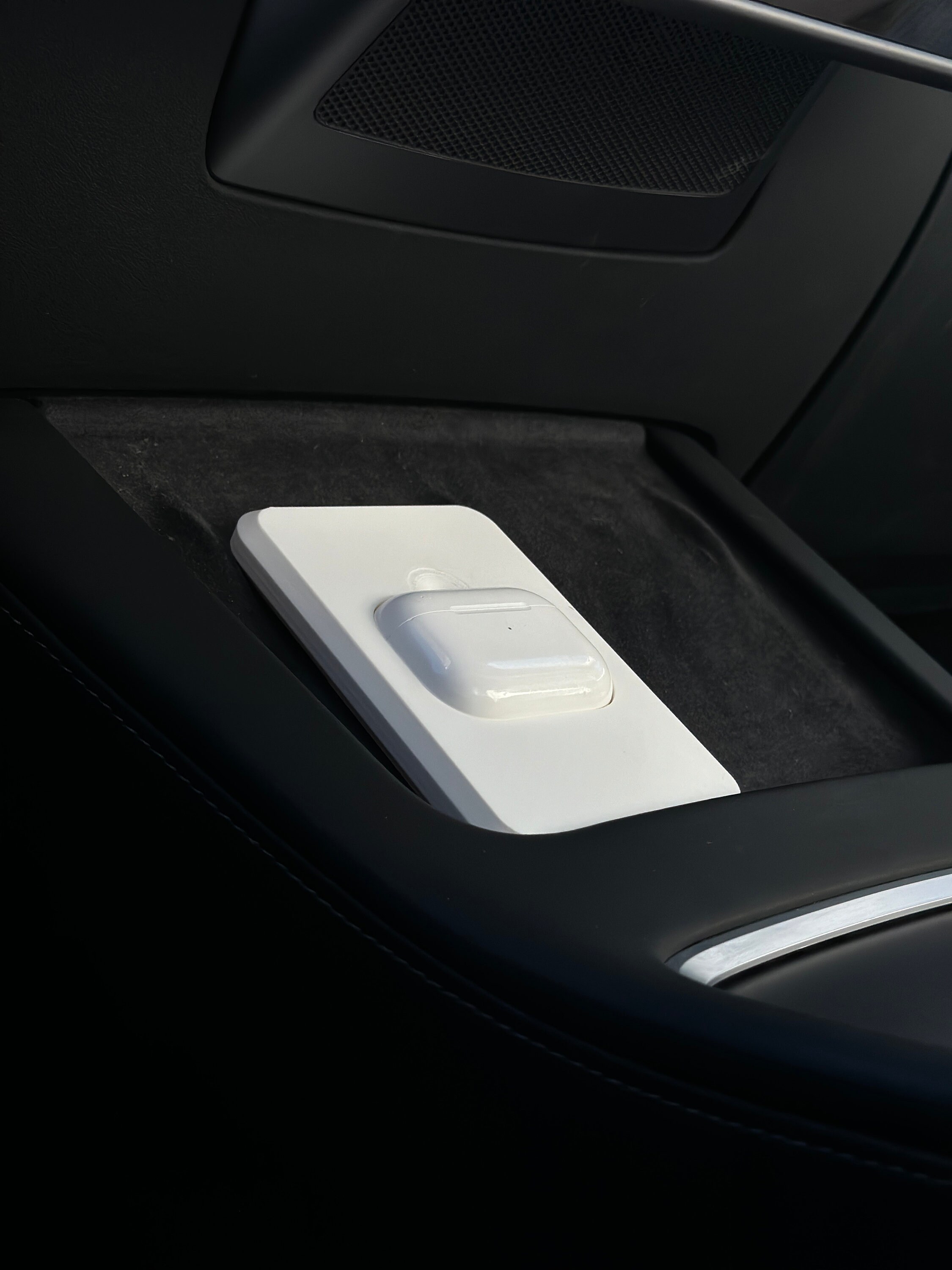 POCKET – Tesla Charging AirPod Pro Case | 3D Printed Car Organizer ...