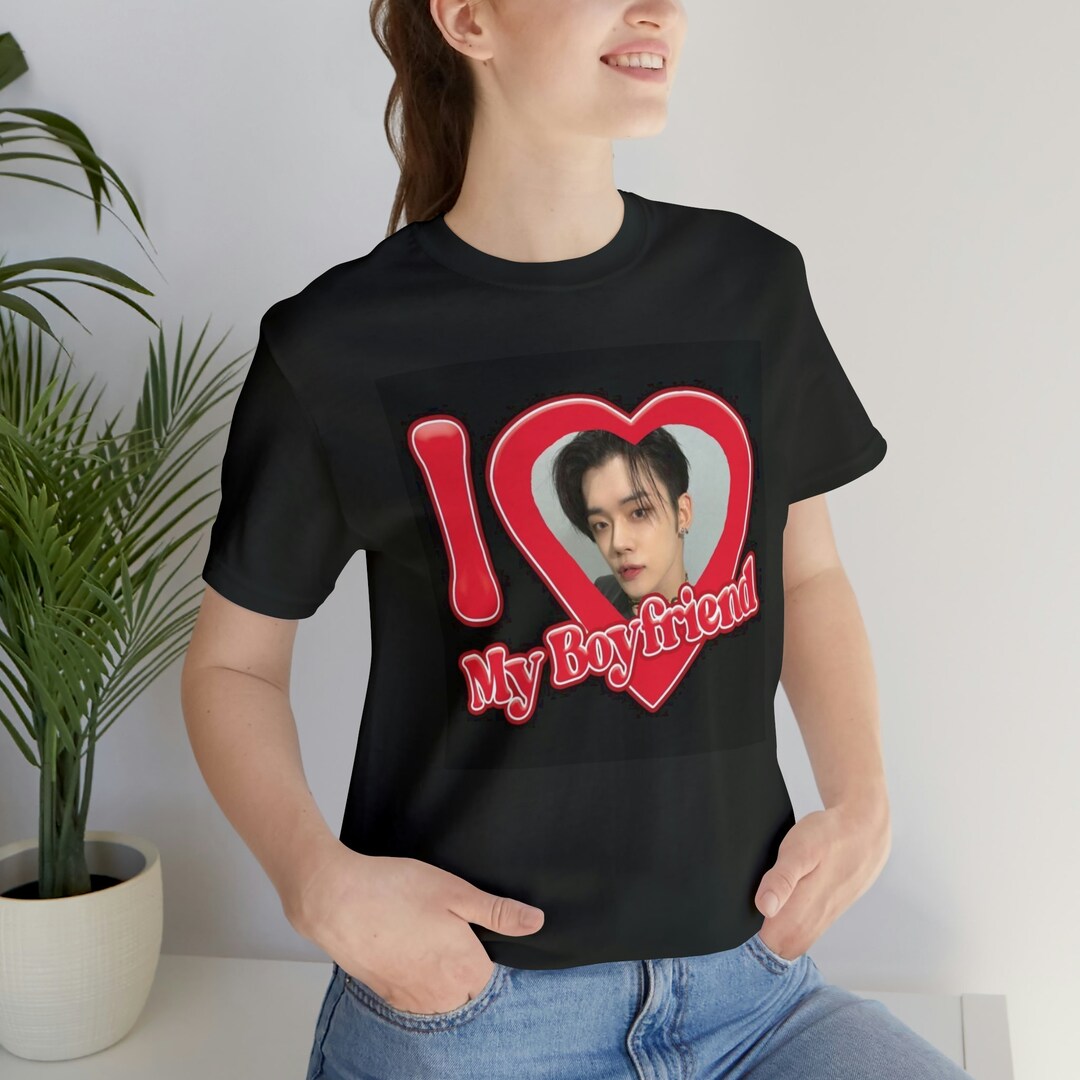 TXT YEONJUN T-SHIRT - Etsy