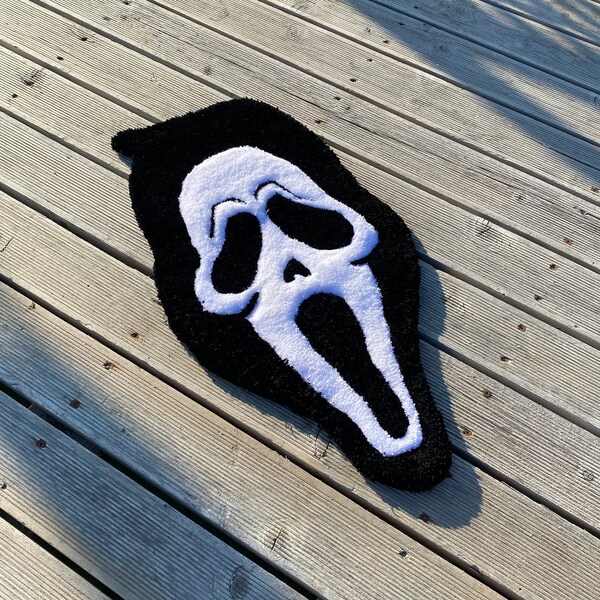Horror Rug - Etsy