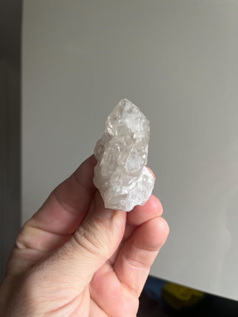 Quartz Sceptre Brut Elestial, Cristal brut, Brésil MG, 47g / H60mm ...