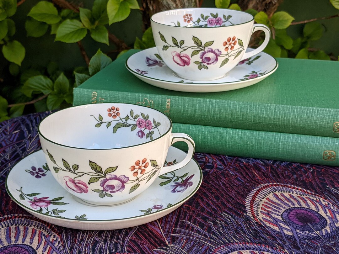 Pair Vintage Foley Fine Bone Cups and Saucers - Etsy