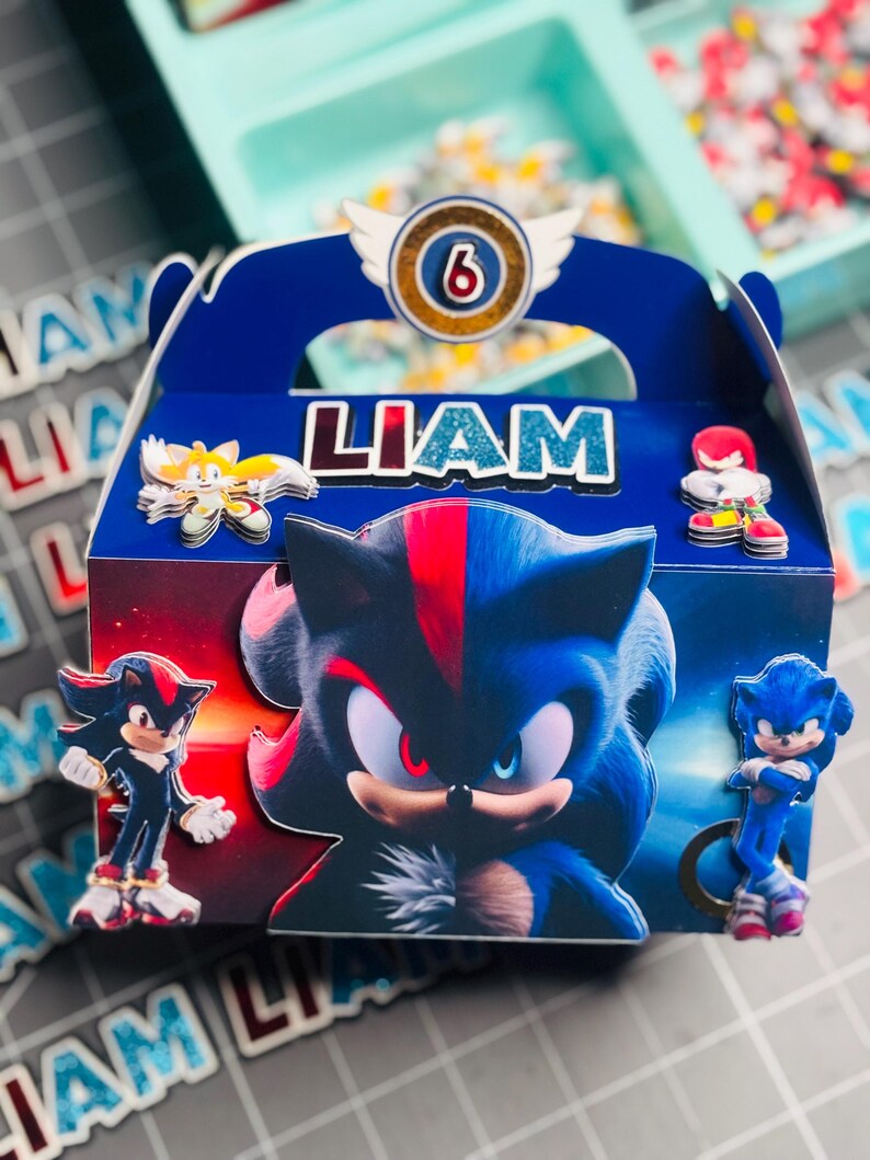 Sonic Vs. Shadow Gable Box - Etsy