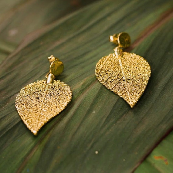 Recycled gold earrings store
