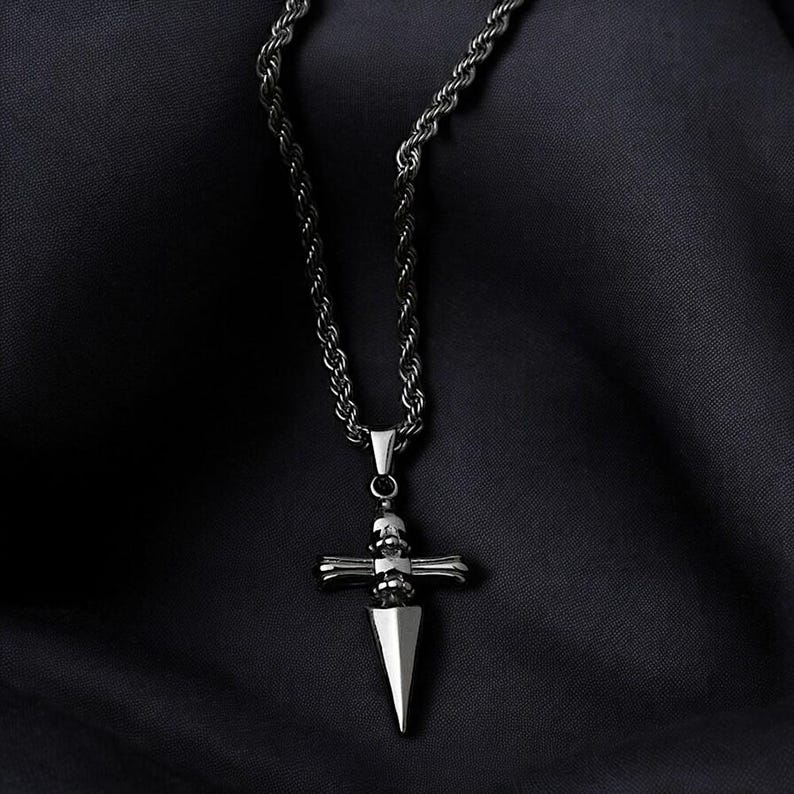 Judgement Chain Necklace Hxh, Kurapika Hxh Pendant for Men & Women ...