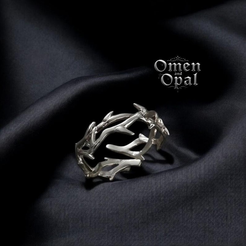 Thorn Ring - Etsy