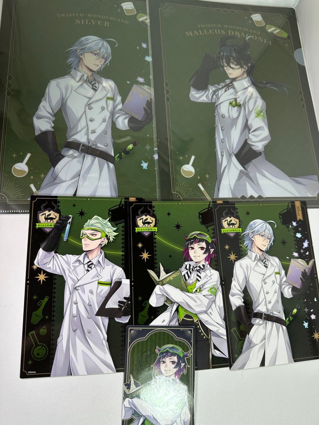 Twisted Wonderland Diasomnia Experimental Clear File Postcard Set ...