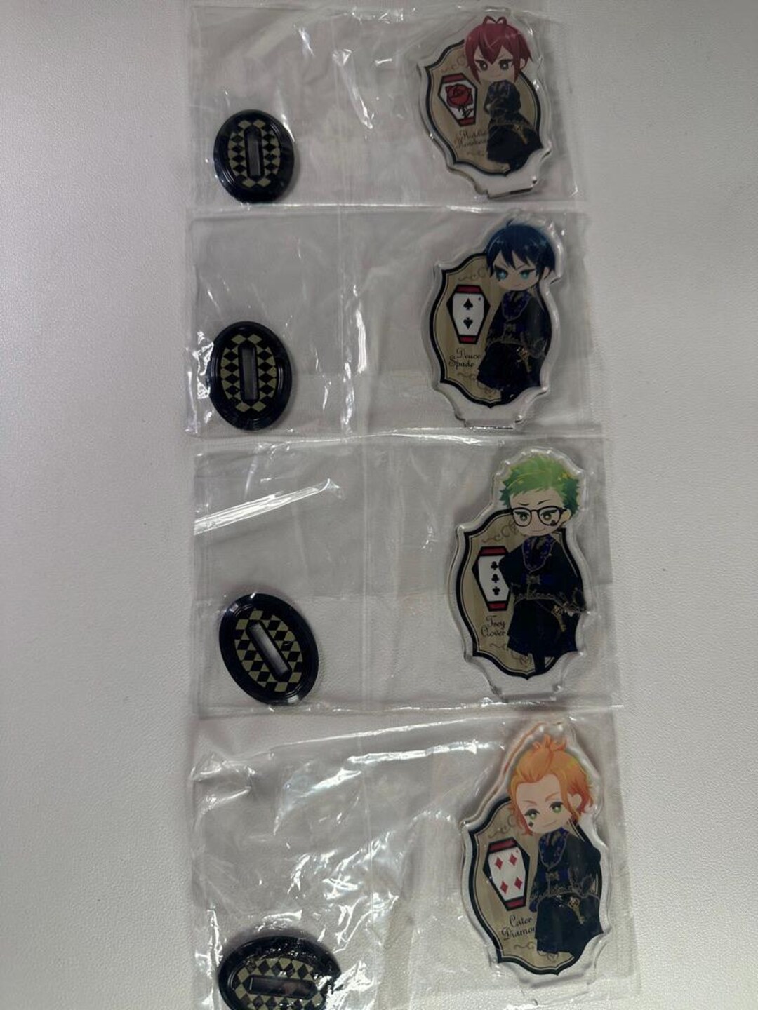Twisted Wonderland Heartslabyul Acrylic Stand Set Riddle Deuce Trey ...