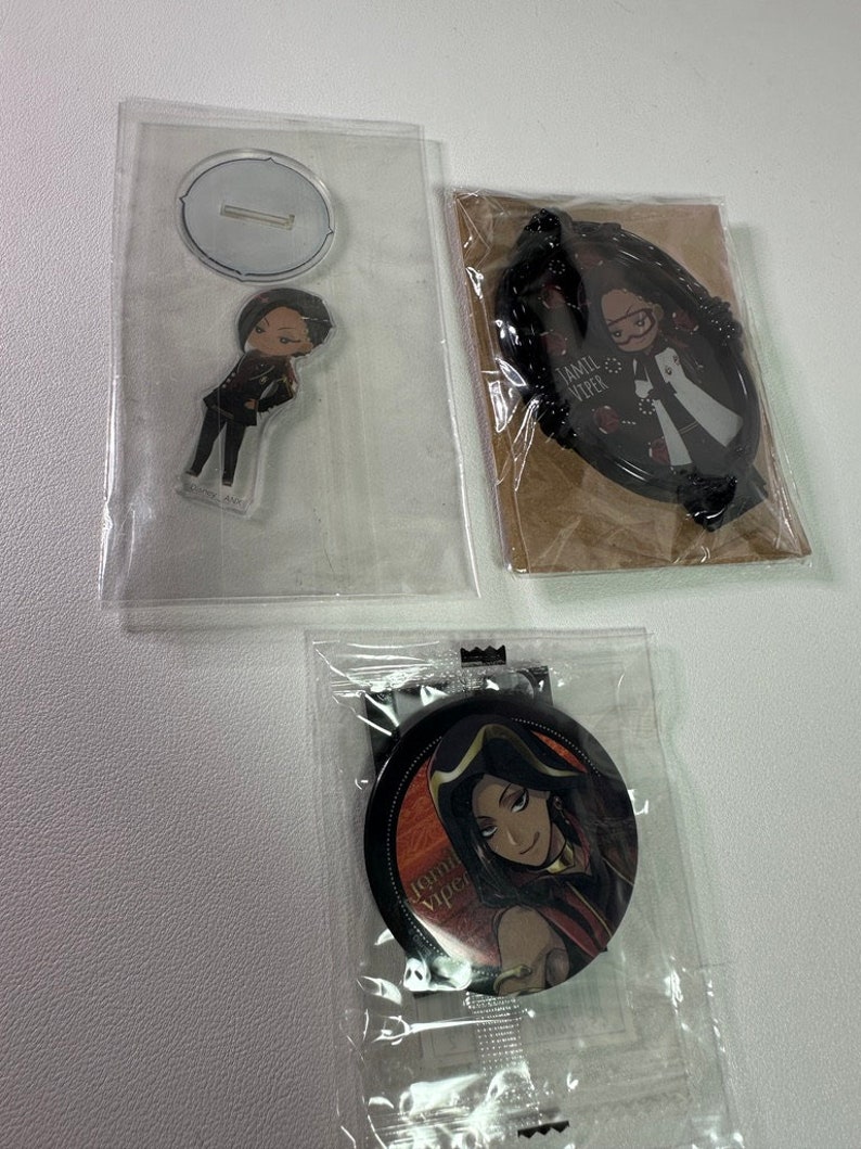 Twisted Wonderland Scarabia Jamil Viper Can Badge Acrylic Stand Set - Etsy