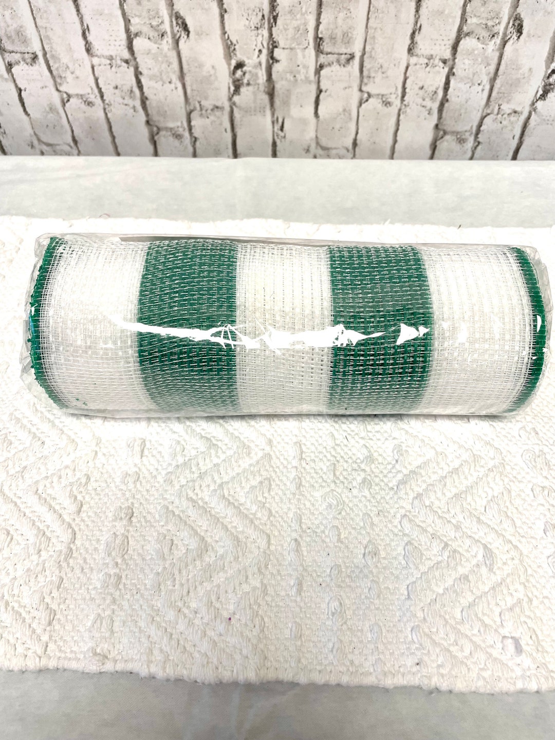 Emerald and White Wide Stripe Mesh, RY8314M6, Green and White Stripe ...