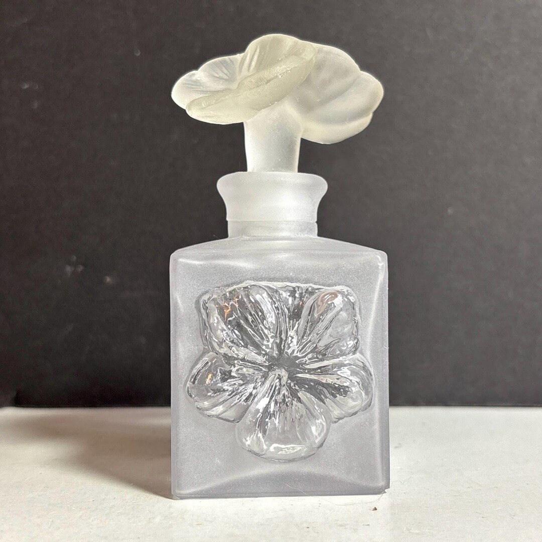 Frosted Glass Perfume Bottle With Floral Glass Stopper, Dauber, Empty 4 ...