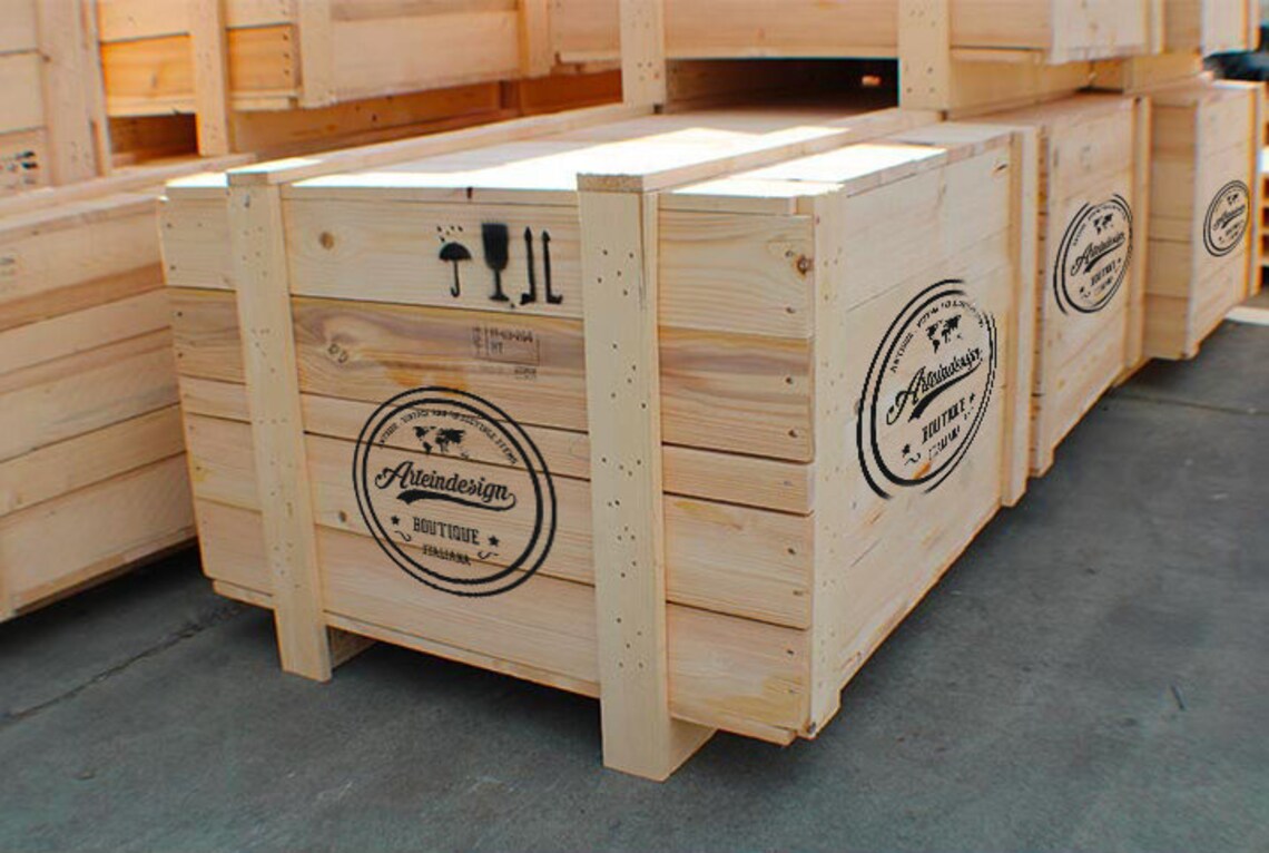 Mid-century Italian Venetian Walnut Nightstands Attributed to Luigi ...