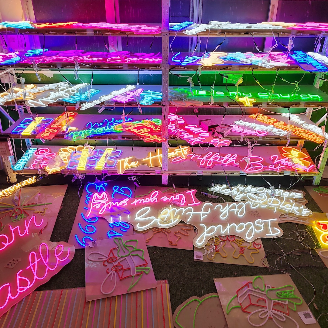 Custom Name LED Neon Sign Light | Neon Name Sign Art | Aesthetic Custom ...