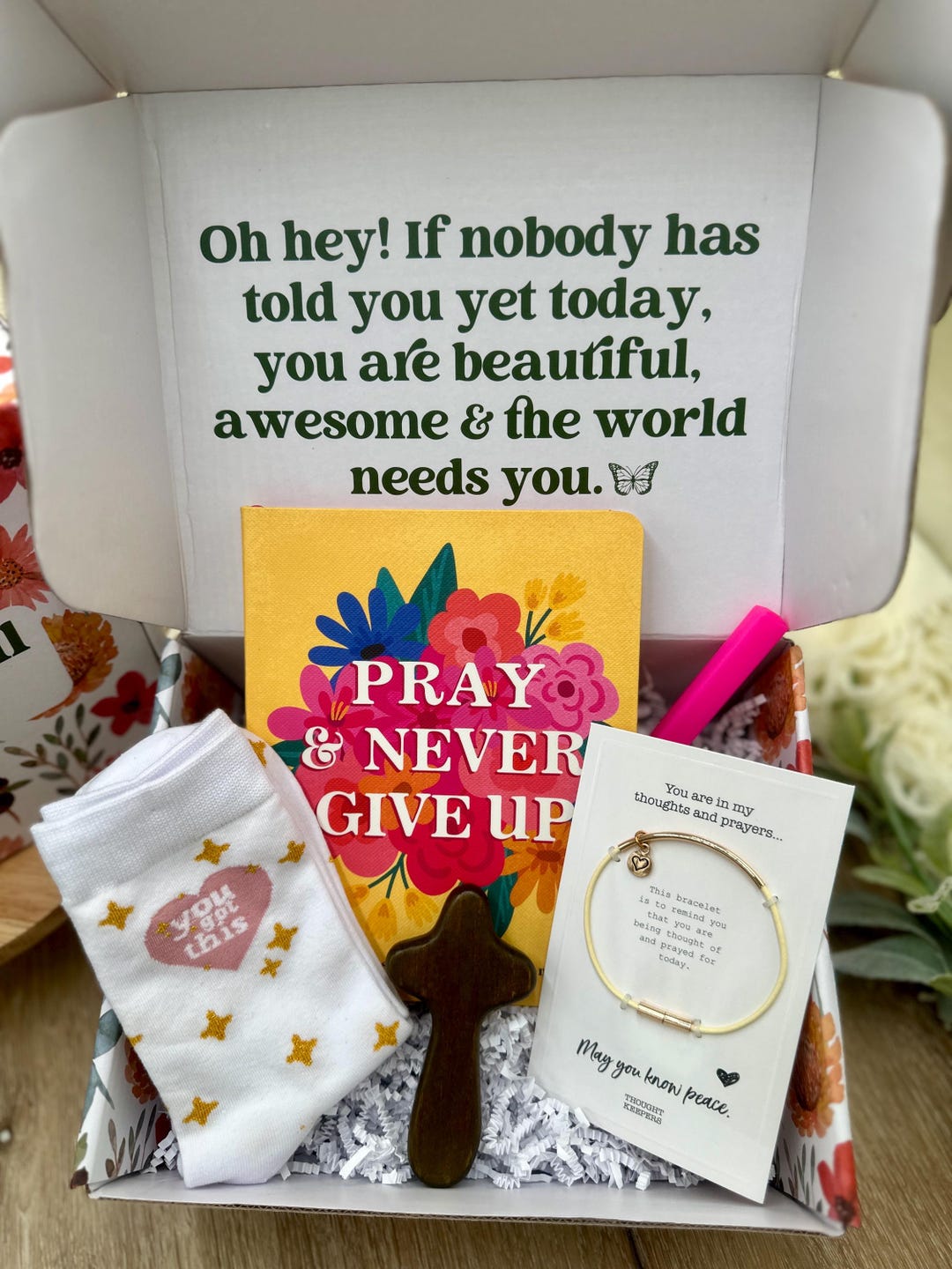 Pray & Never Give up Devotional Gift Box Christian Gift for Women ...