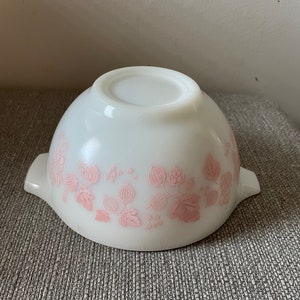 Pyrex Gooseberry Cinderella Bowls 441, 442, 443 and 444 - Etsy