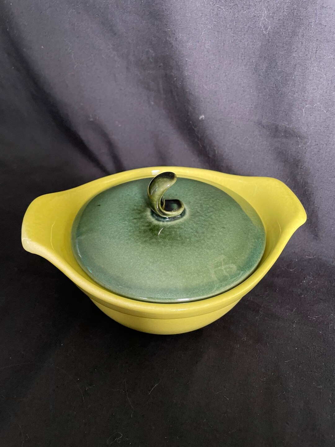 Vintage 1950's Hull Pottery Chartreuse CRESCENT Individual Casserole ...