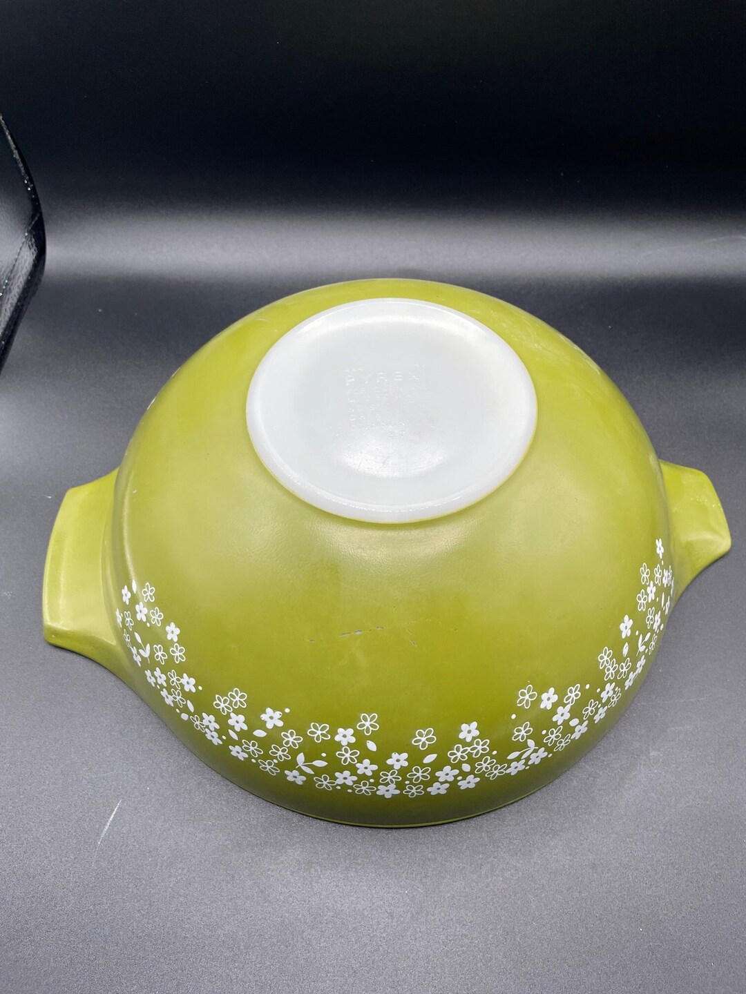 Vintage 1970s Pyrex Green Spring Blossom/crazy Daisy Cinderella Bowl ...