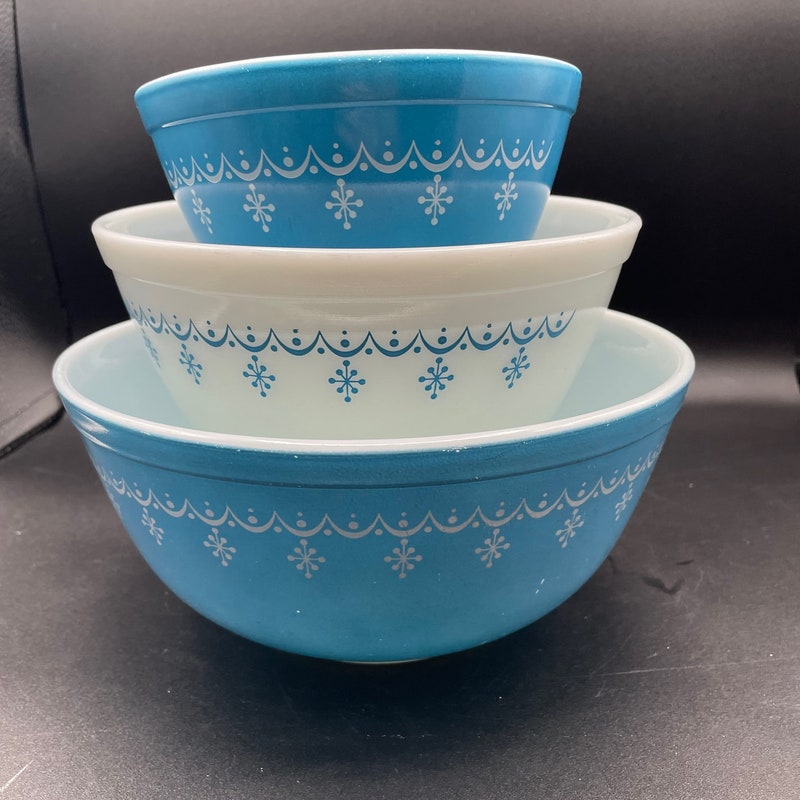 Pyrex Snowflake - Etsy