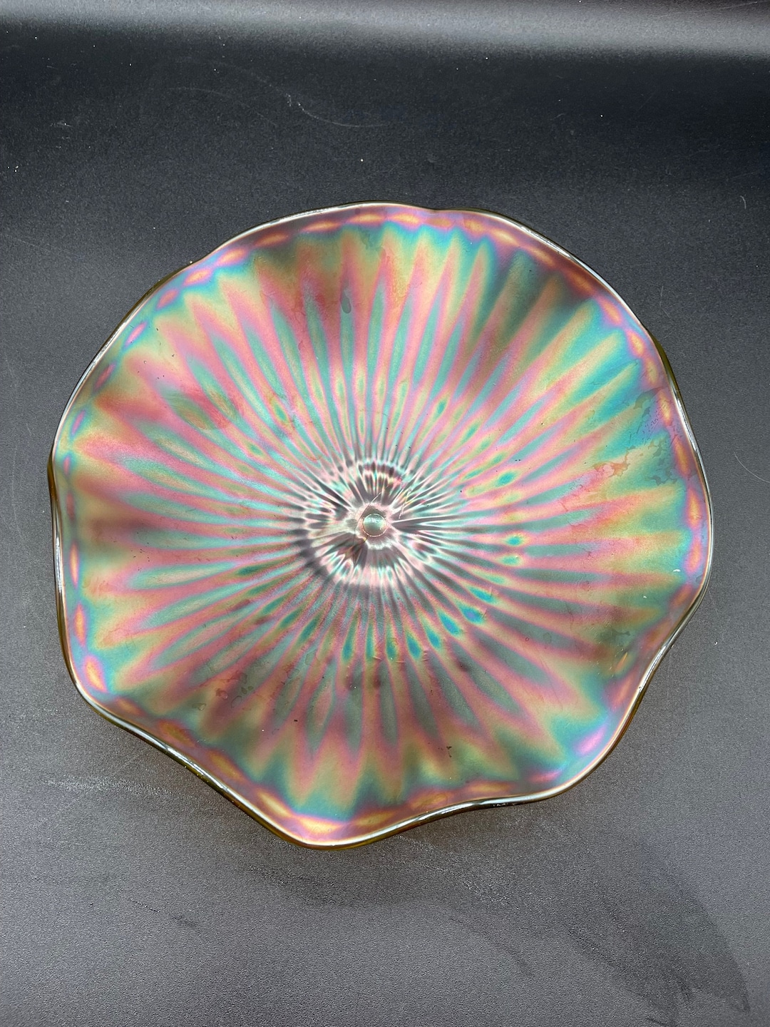 Fenton Green Ruffled Carnival Glass Bowl -stippled Rays Pattern - Etsy