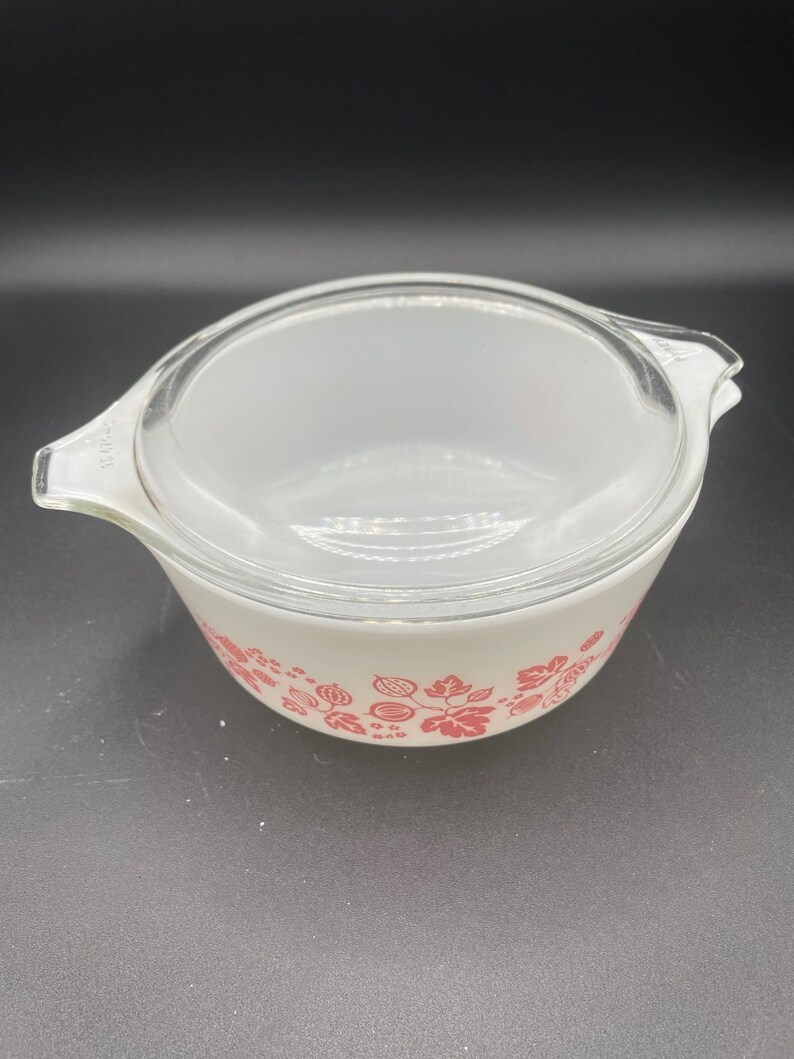 Vintage 1950s Pyrex Gooseberry Casserole Dish 472 1.5pt - Etsy