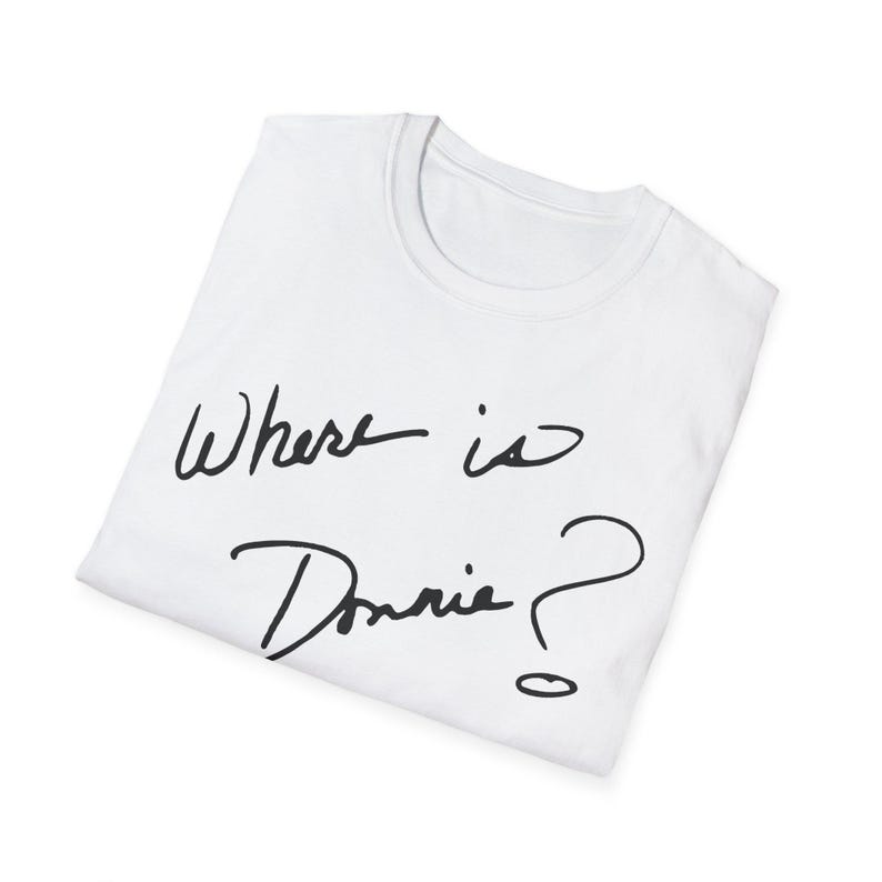 Where is Donnie?- Donnie Darko- Retro Vintage Gildan T-shirt - Etsy