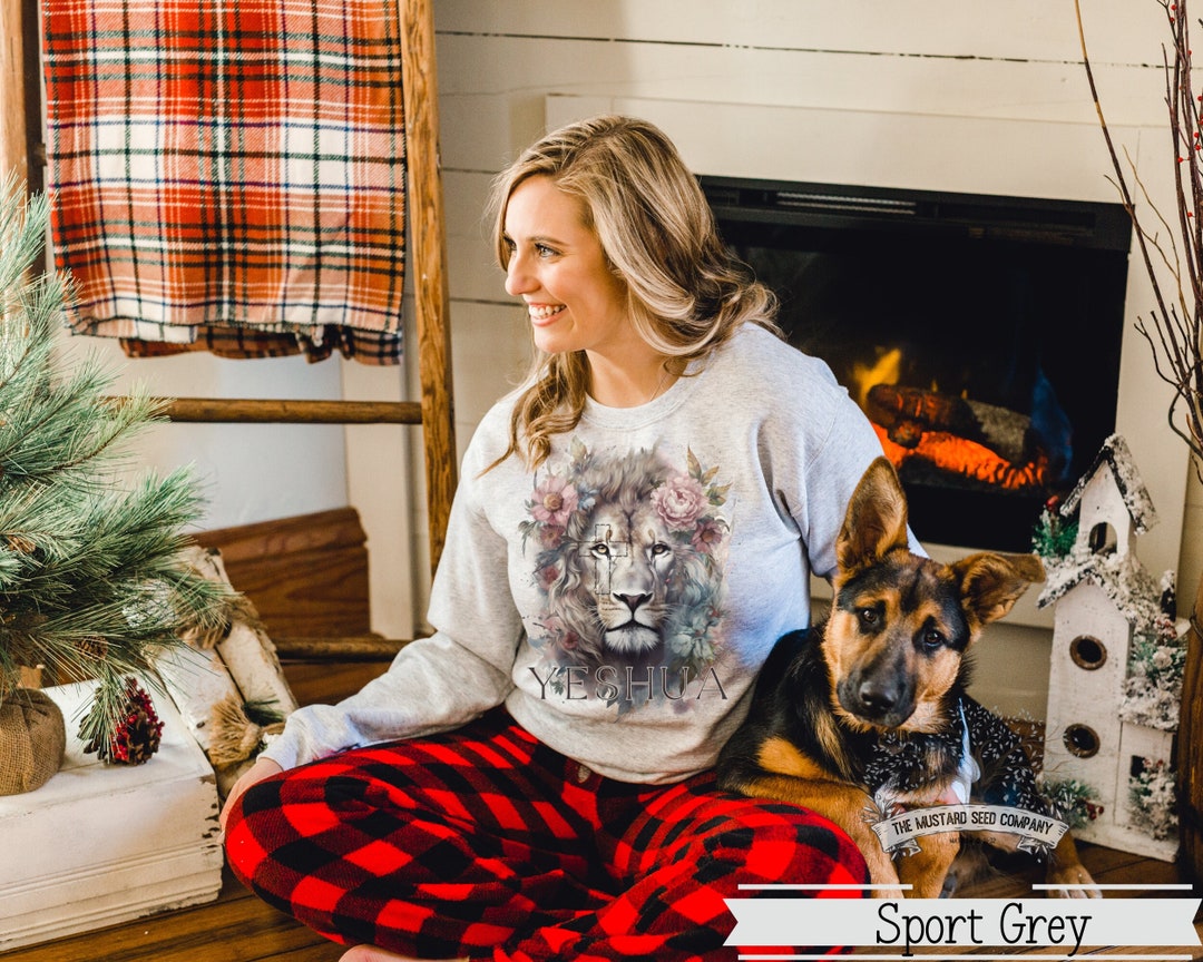Yeshua Christian Sweater Lion of Judah Sweatshirt Jesus Apparel Cute ...