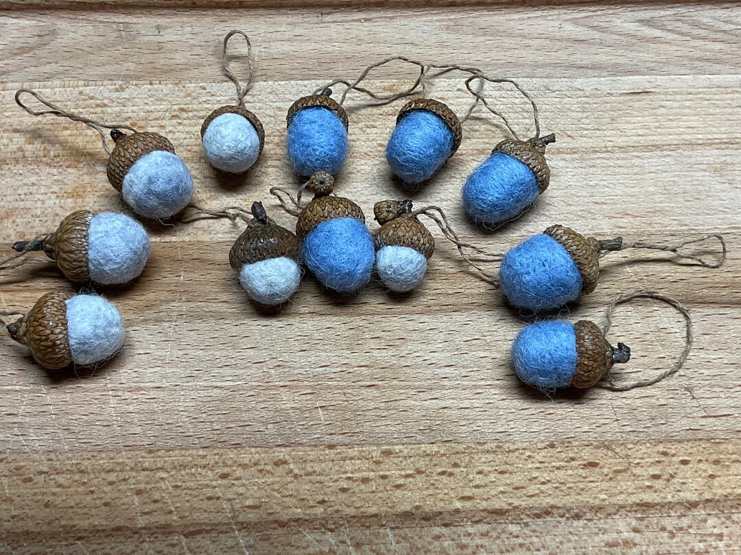 Wool Acorns/ornaments - Etsy