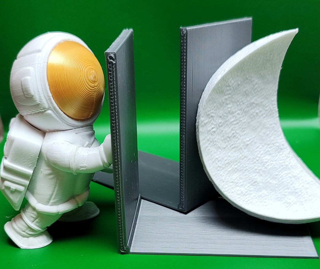 Astronaut and Moon Space Themed Bookend Set - Etsy