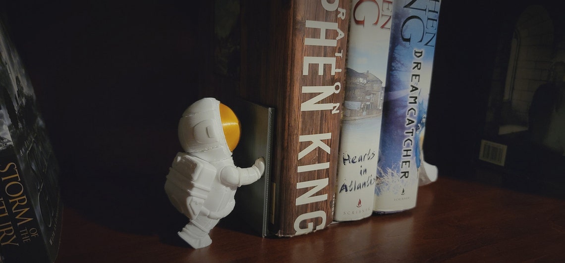 Astronaut and Moon Space Themed Bookend Set - Etsy