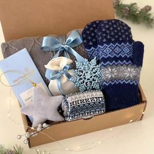 Professional Cozy Gift Box for Men & Women for Holidays, Corporate ...