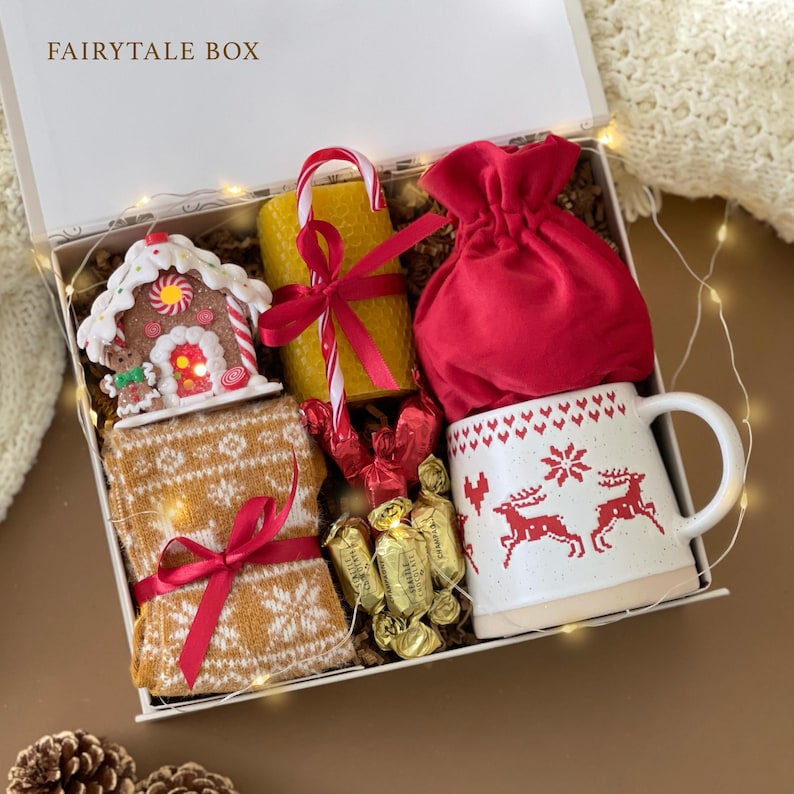 Elegant Holiday Gift Basket, Christmas Gift for Women, Thinking of You ...