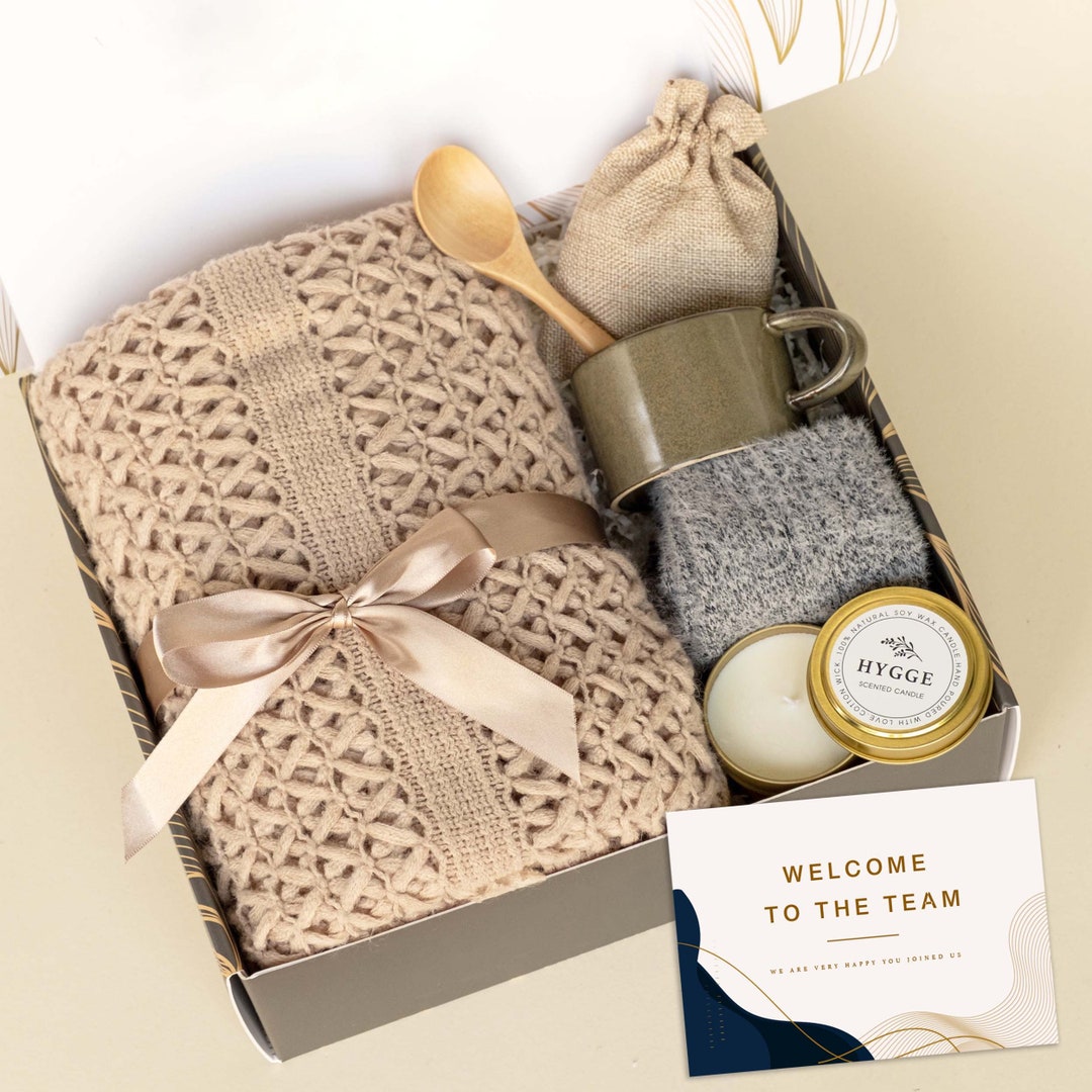 New Hire Gift Box for New Employees - Welcome to the Team Gifts, New ...