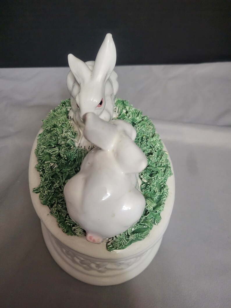 Vintage Italian Hand Painted Mojalica Oval Box With Rabbits and Grass ...