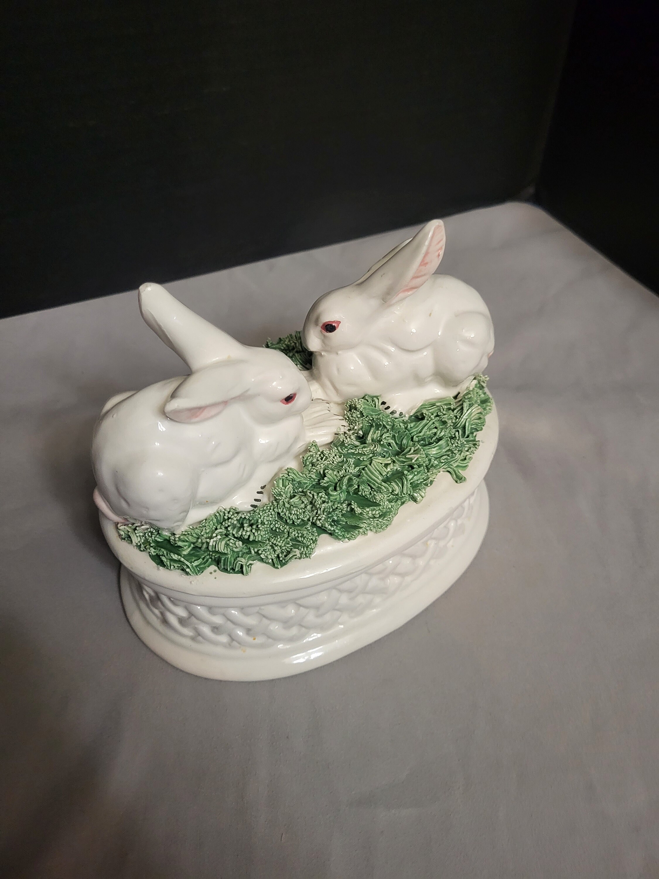 Vintage Italian Hand Painted Mojalica Oval Box With Rabbits and Grass ...