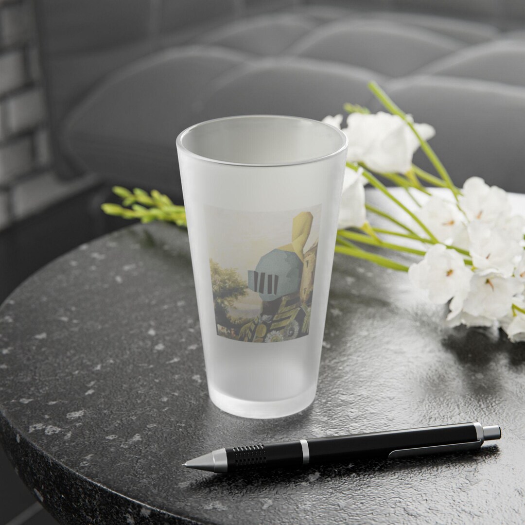 OSRS | Runescape | Admiral Rune | Knight | Cow | Frosted Pint Glass ...