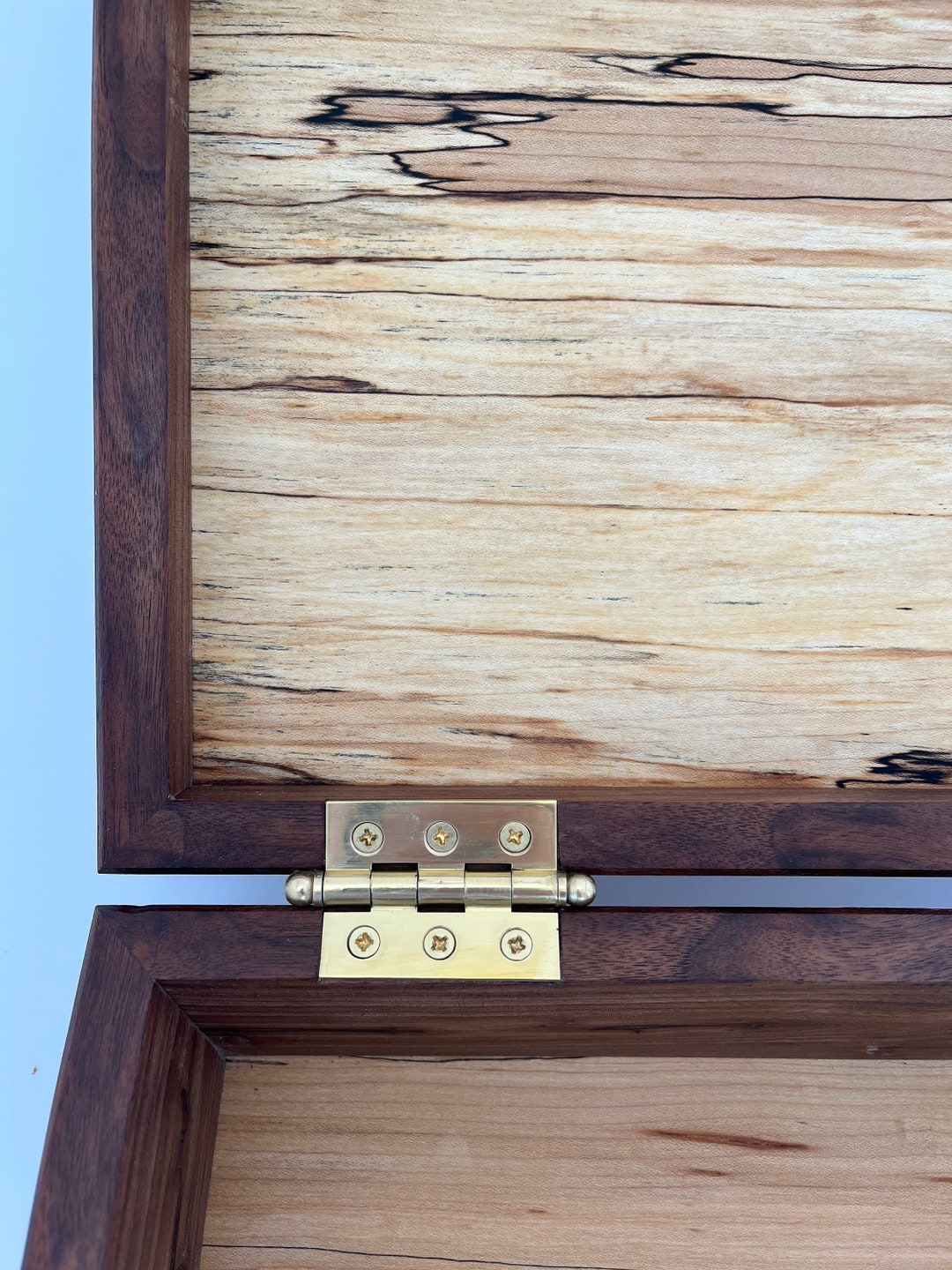 Large Walnut and Spalted Maple Box - Etsy