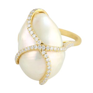 Unshaped Pearl Chiness & Diamond Cocktail Ring Pave in 18k Yellow Gold ...