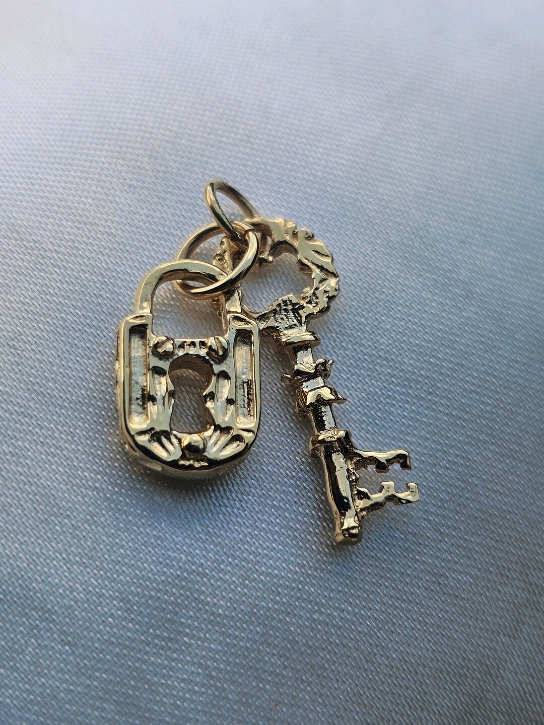 14k Padlock and Skeleton Key Small Charm - Etsy