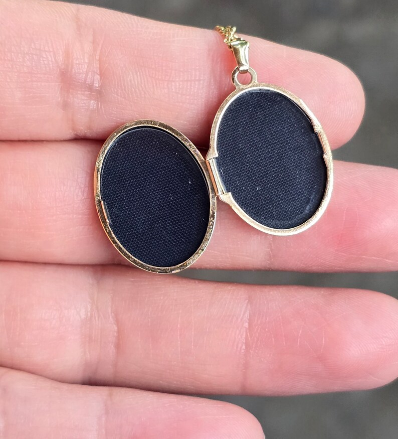 14k Blue and Gold Oval Locket - Etsy