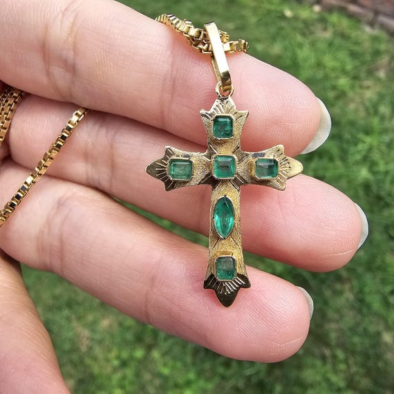 18K Solid Gold Emerald Cross - Gem