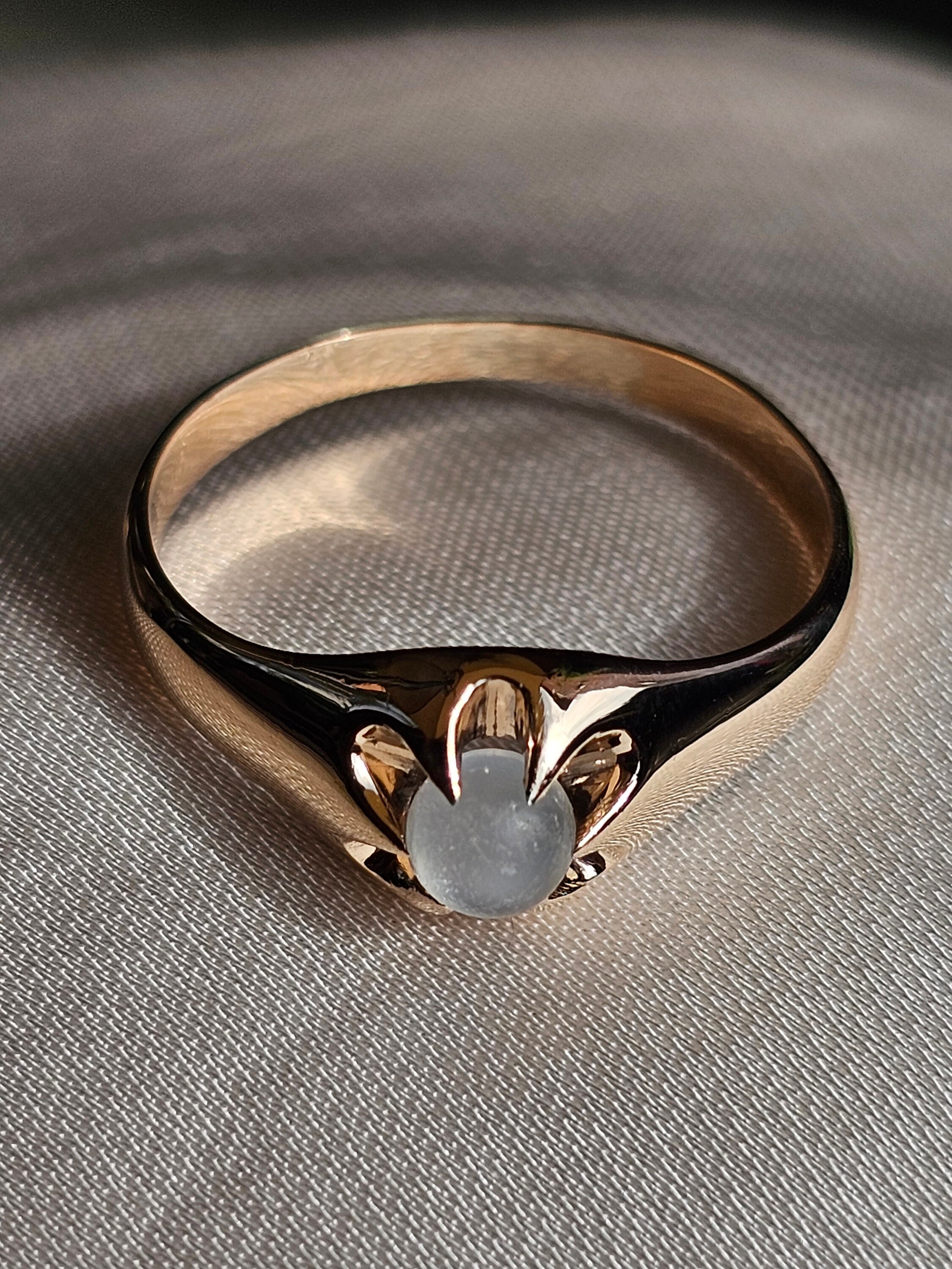 Antique 10 Karat Belcher Setting Moonstone Ring - Etsy