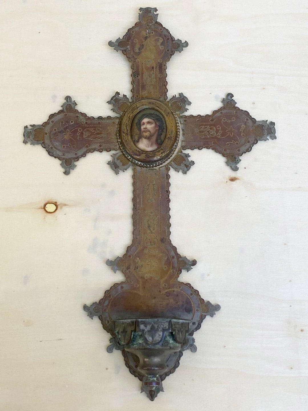 14" Antique Bronze Crucifix/font With Painting of Jesus - Etsy