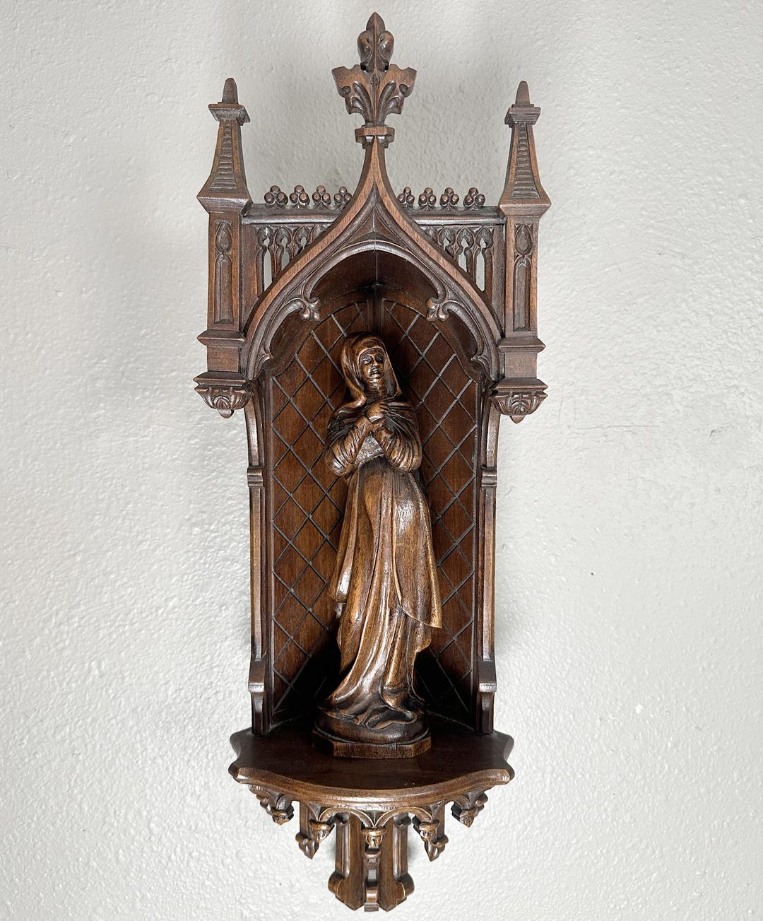 Antique French Gothic Walnut Wood Corner Shrine/niche With Statue of ...