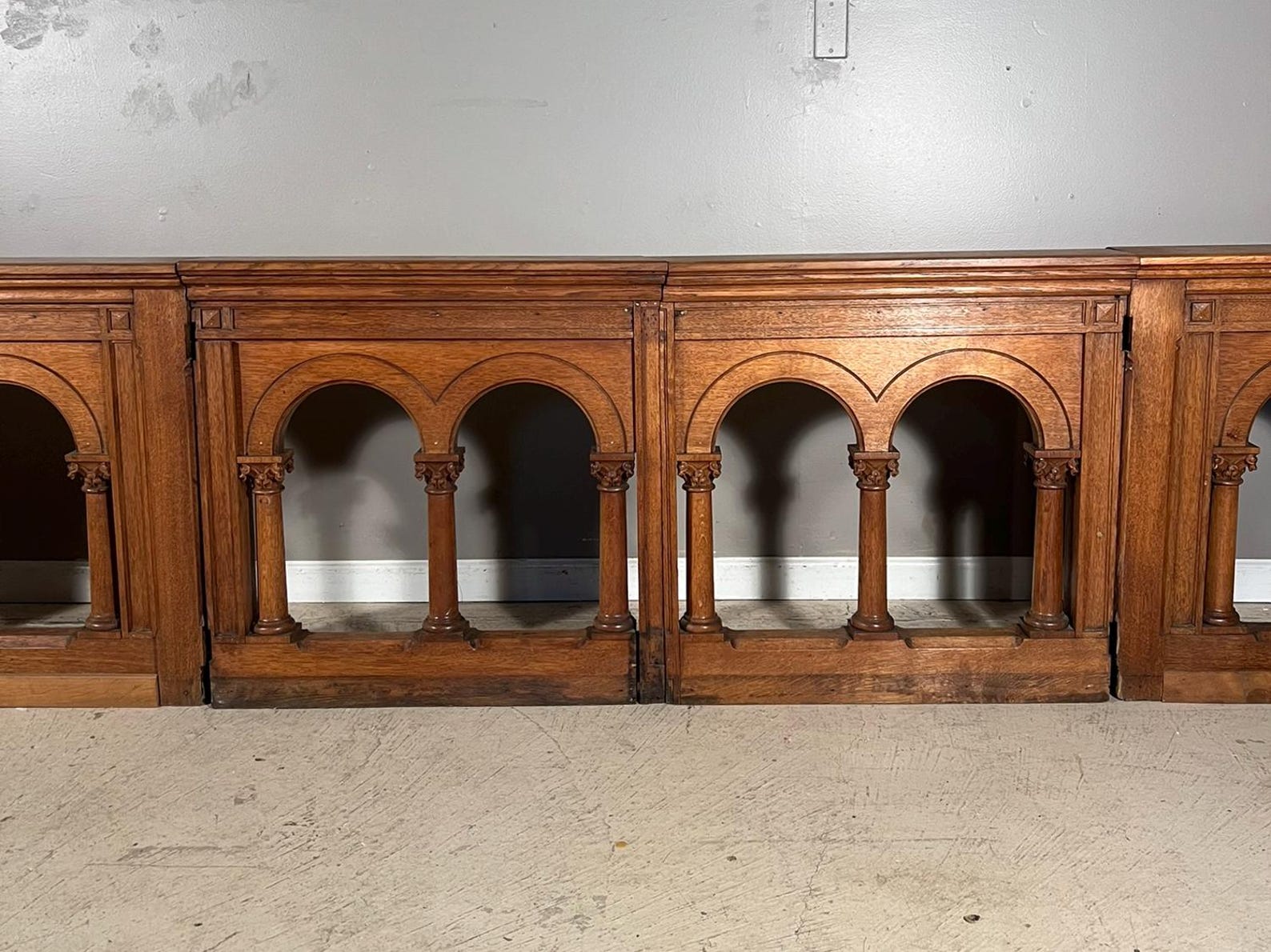 Antique Oak Wood Gothic Communion/altar Rail/railing/ Room Divider ...
