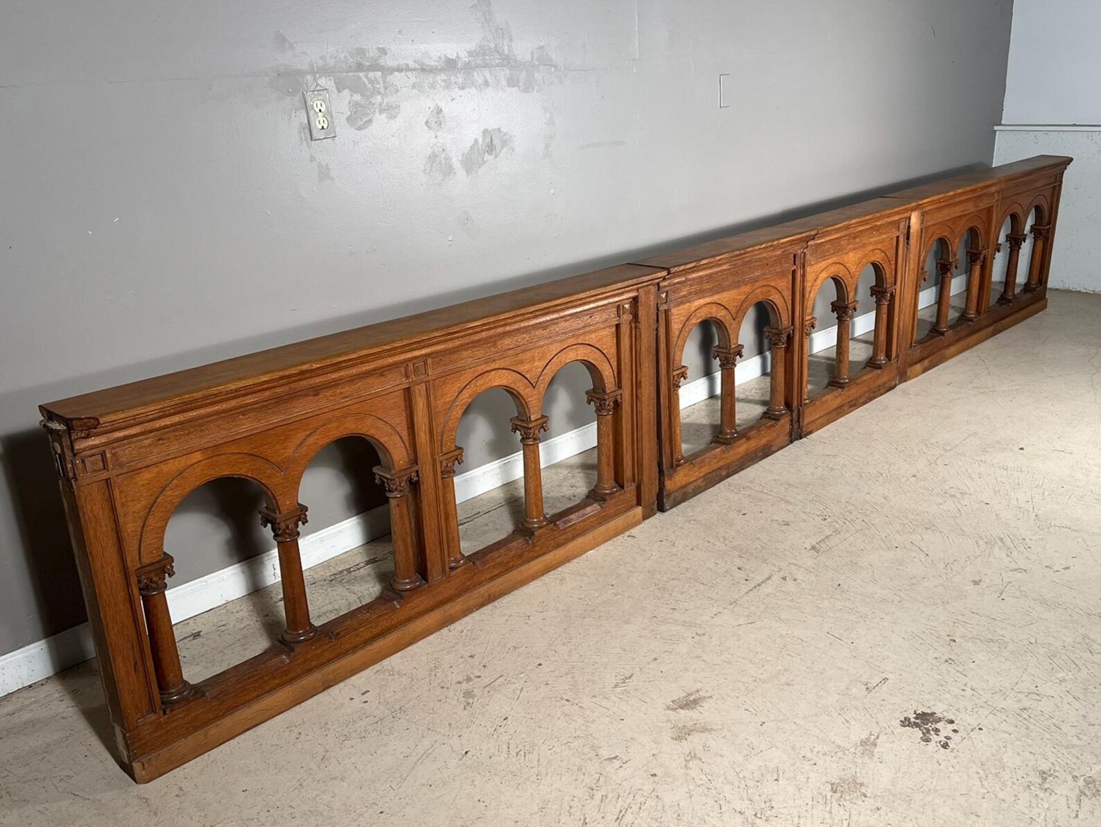 Antique Oak Wood Gothic Communion/altar Rail/railing/ Room Divider ...