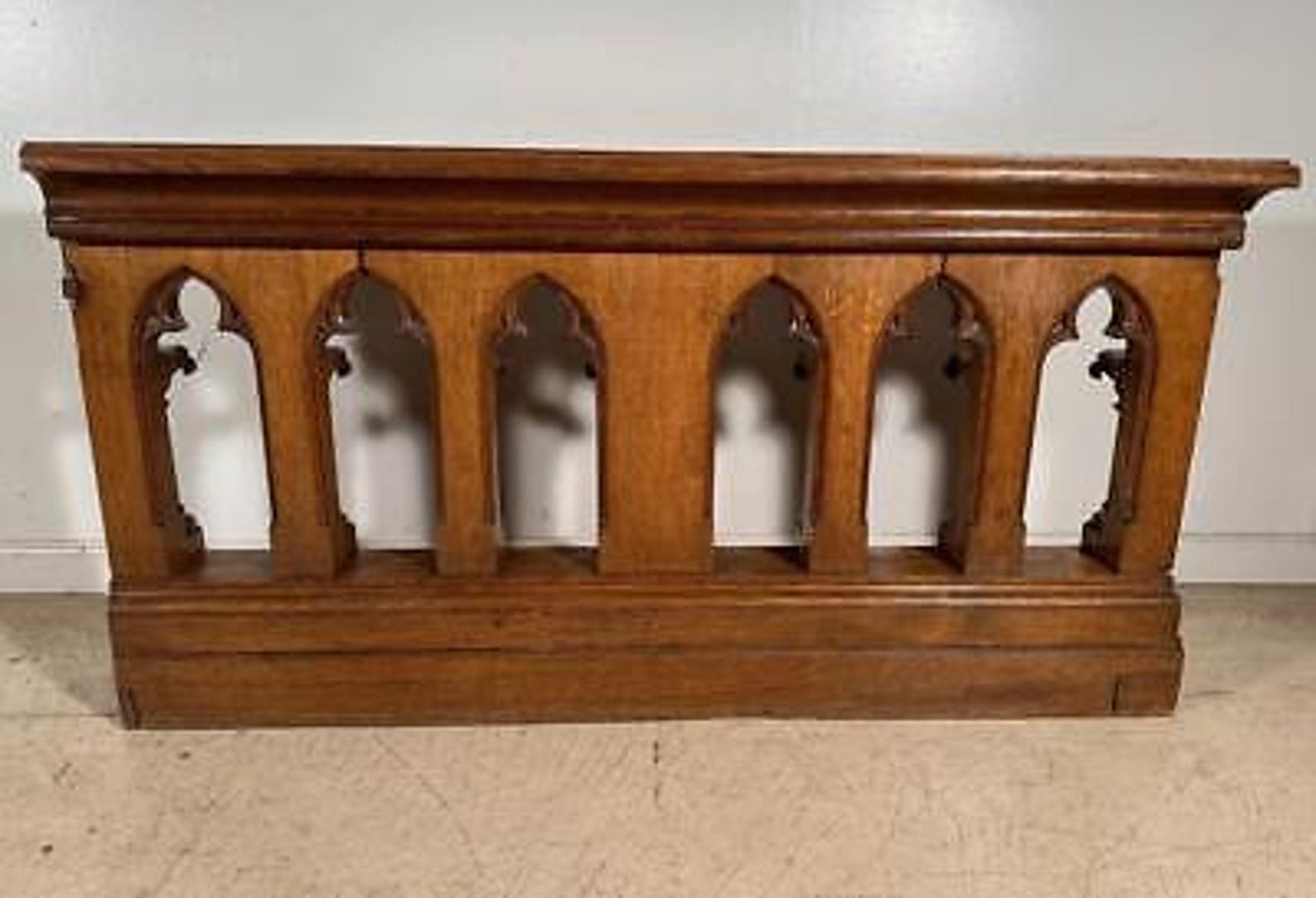 Oak Wood Gothic Communion/altar Rail/railing/divider - Etsy