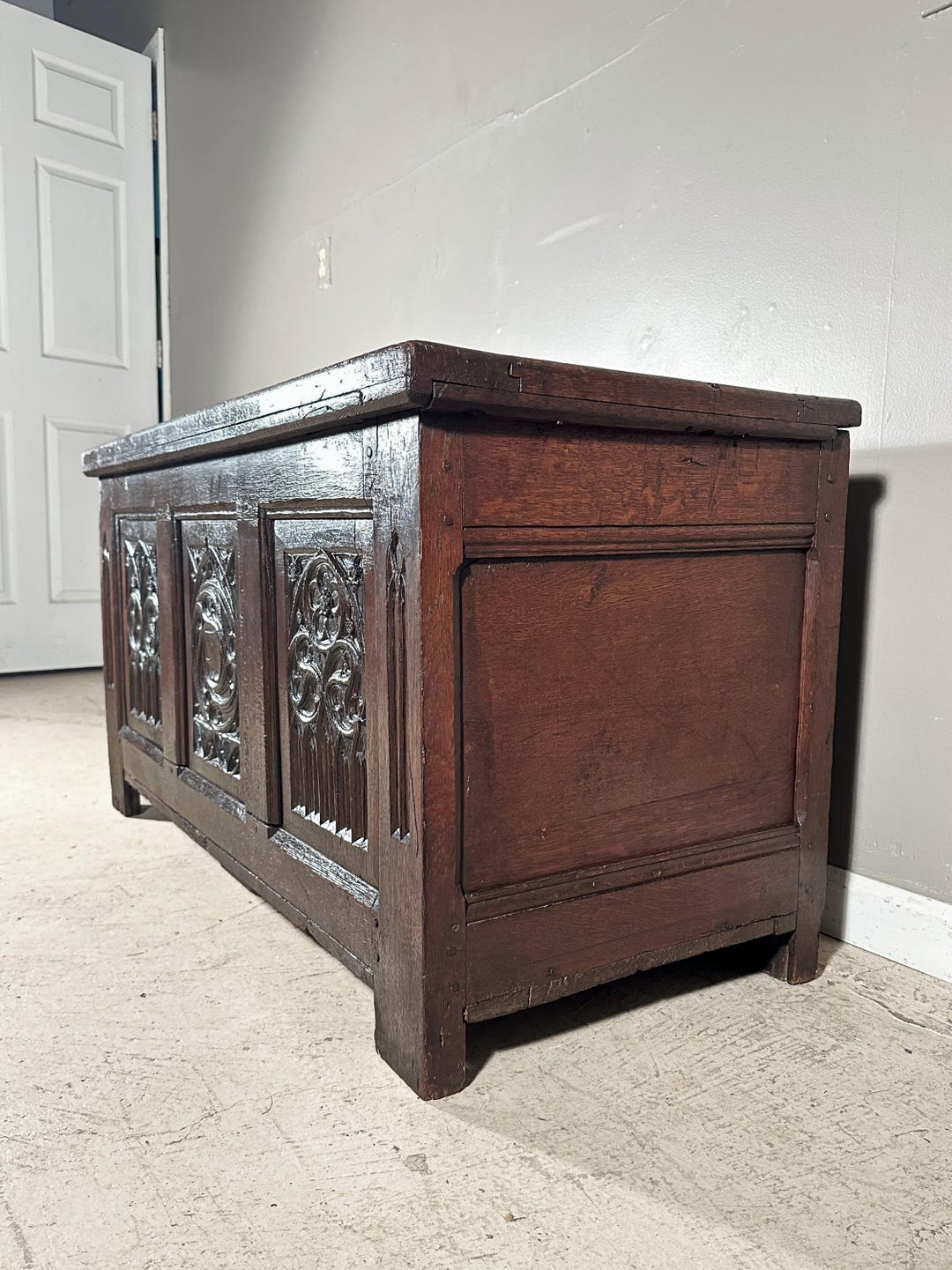1700's Antique French Gothic Revival Chest/trunk in Oak Wood - Etsy