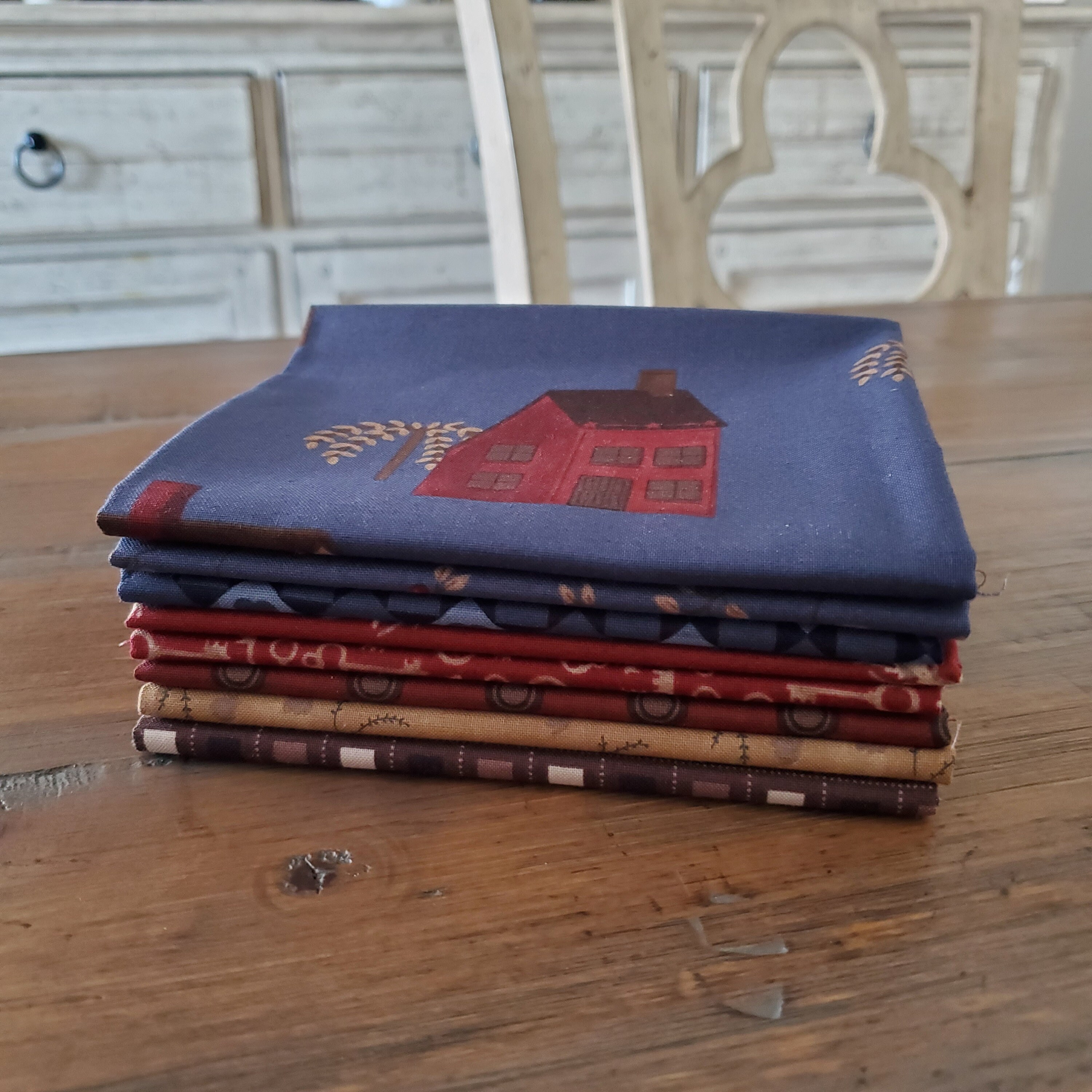RESTOCK - Huckleberry Saltbox Fat Quarter Bundles - Brown/oatmeal ...