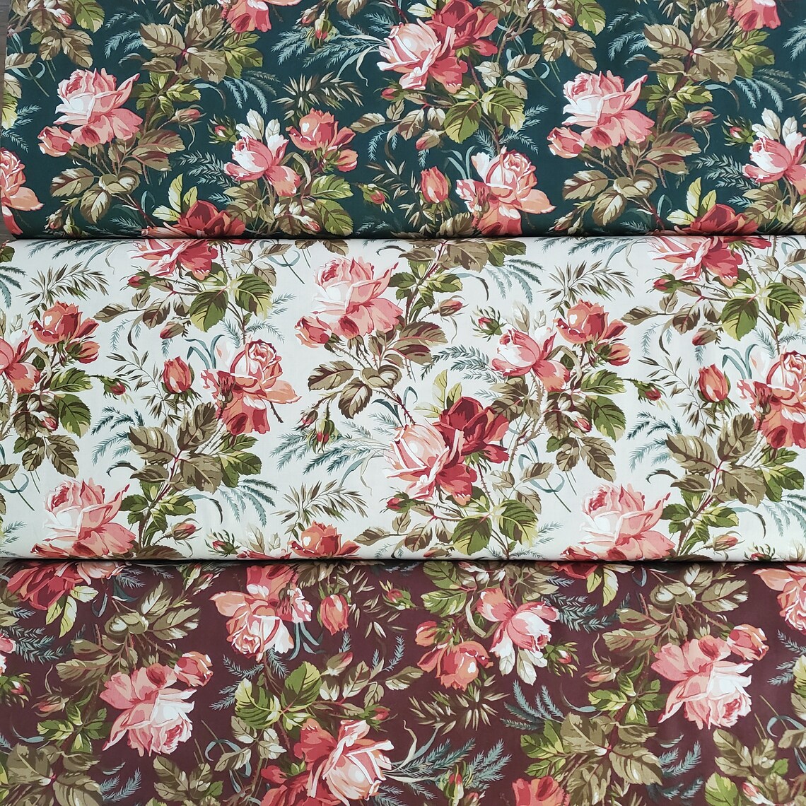 Joy Fabric Centerpiece Yardage Holly Berries/snowdrift/spruce Laundry ...