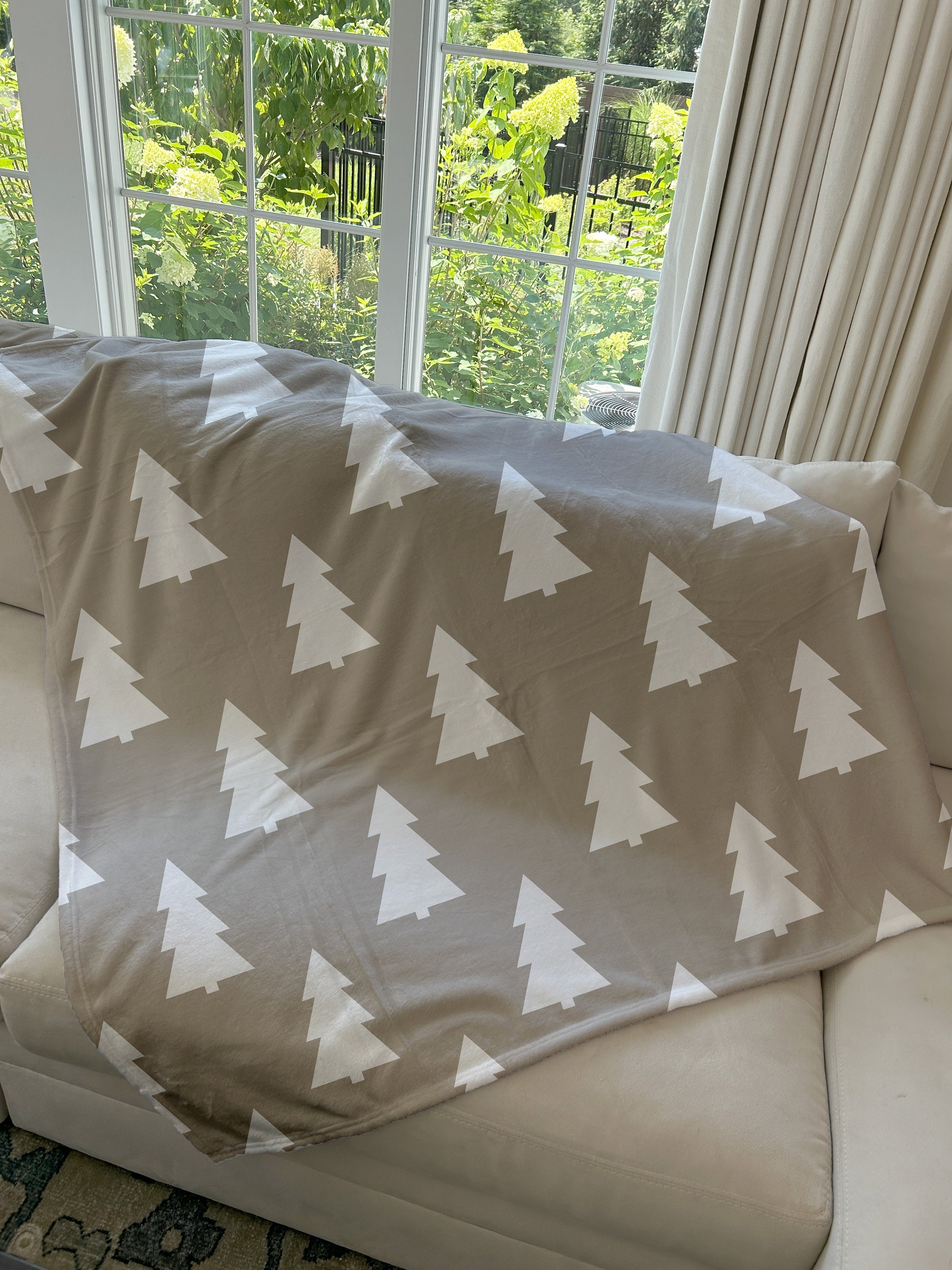 Personalized Christmas Tree Blanket: Custom Fleece Holiday Decor - Etsy