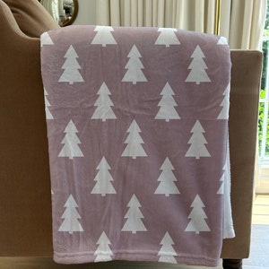 Personalized Christmas Tree Blanket: Custom Fleece Holiday Decor - Etsy